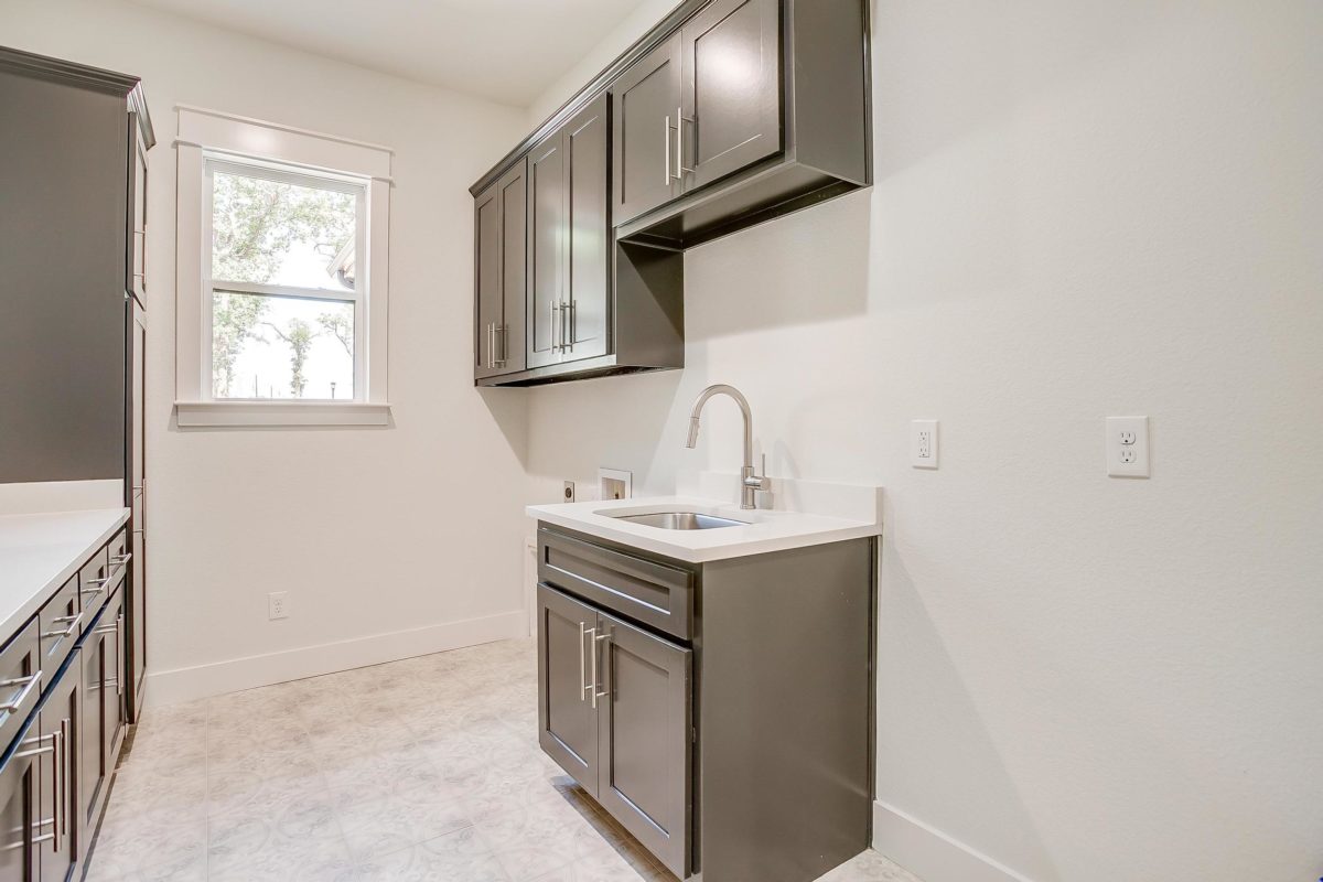 The Sandy Ridge - House Plans - Madden Home Design